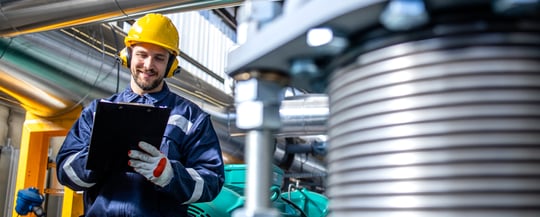 Flame Resistant Fabrics in Oil & Gas: Full-Stream Protection